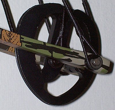 High Country Archery Bow - Excalibur - 70/28 RH - Black/Advantage 3D ...