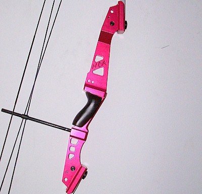 High Country Archery Bow - Target Machined Supreme - 70/29 LEFT Handed ...