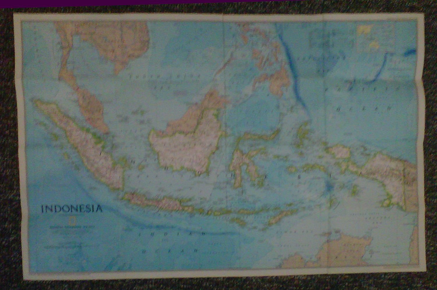 National Geographic Wall Map of Indonesia, 1996