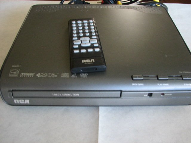RCA Single Disc DVD Player with Remote