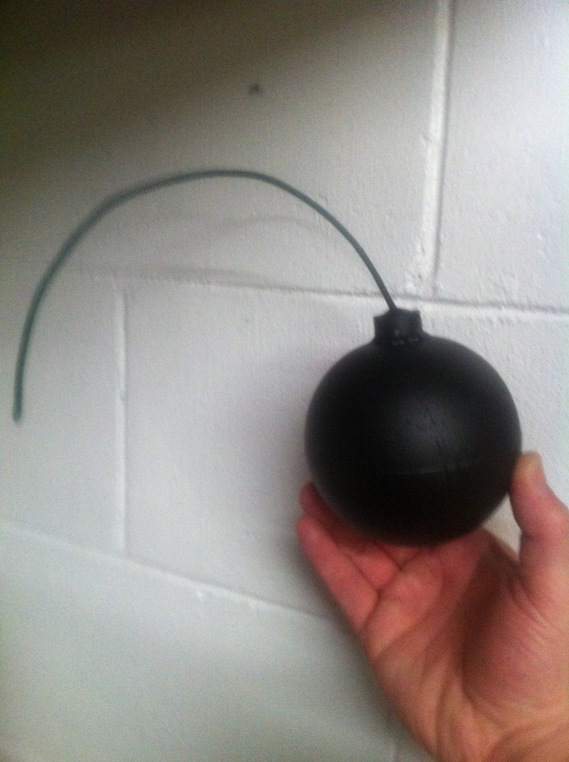 Black Ball Bomb Mortar Replica Civial War Stage Prop Joke Gag