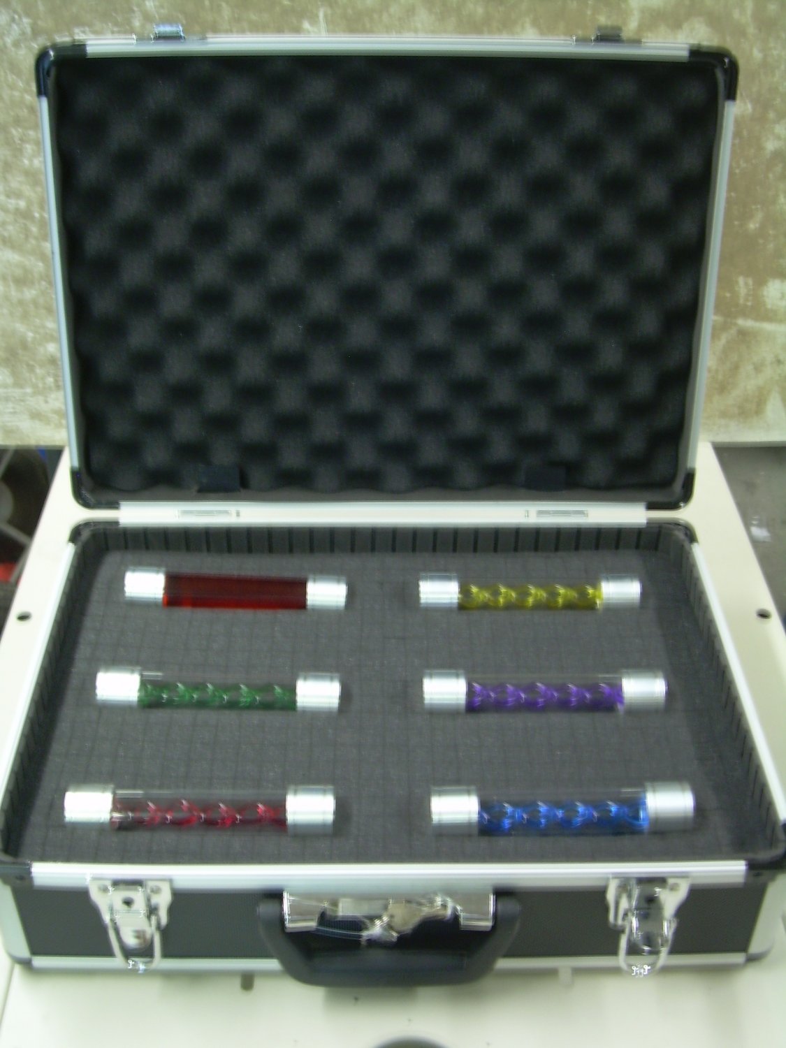 Resident Evil 6 Movie Prop Replica Game T-Virus Anti T Virus Vial ...