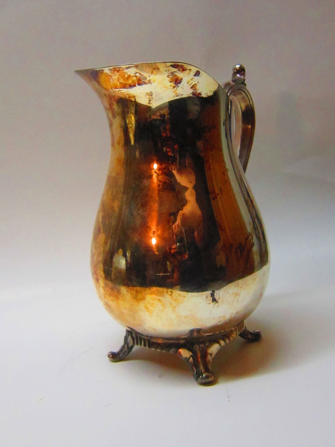 Vintage Wm Rogers #817 Silver Plate Water Pitcher