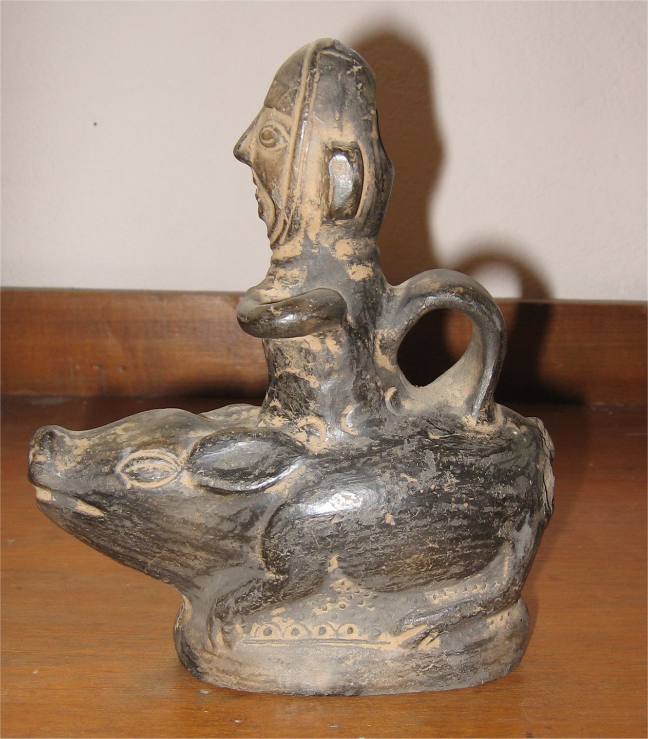 Pre-Columbian Peruvian Vessel