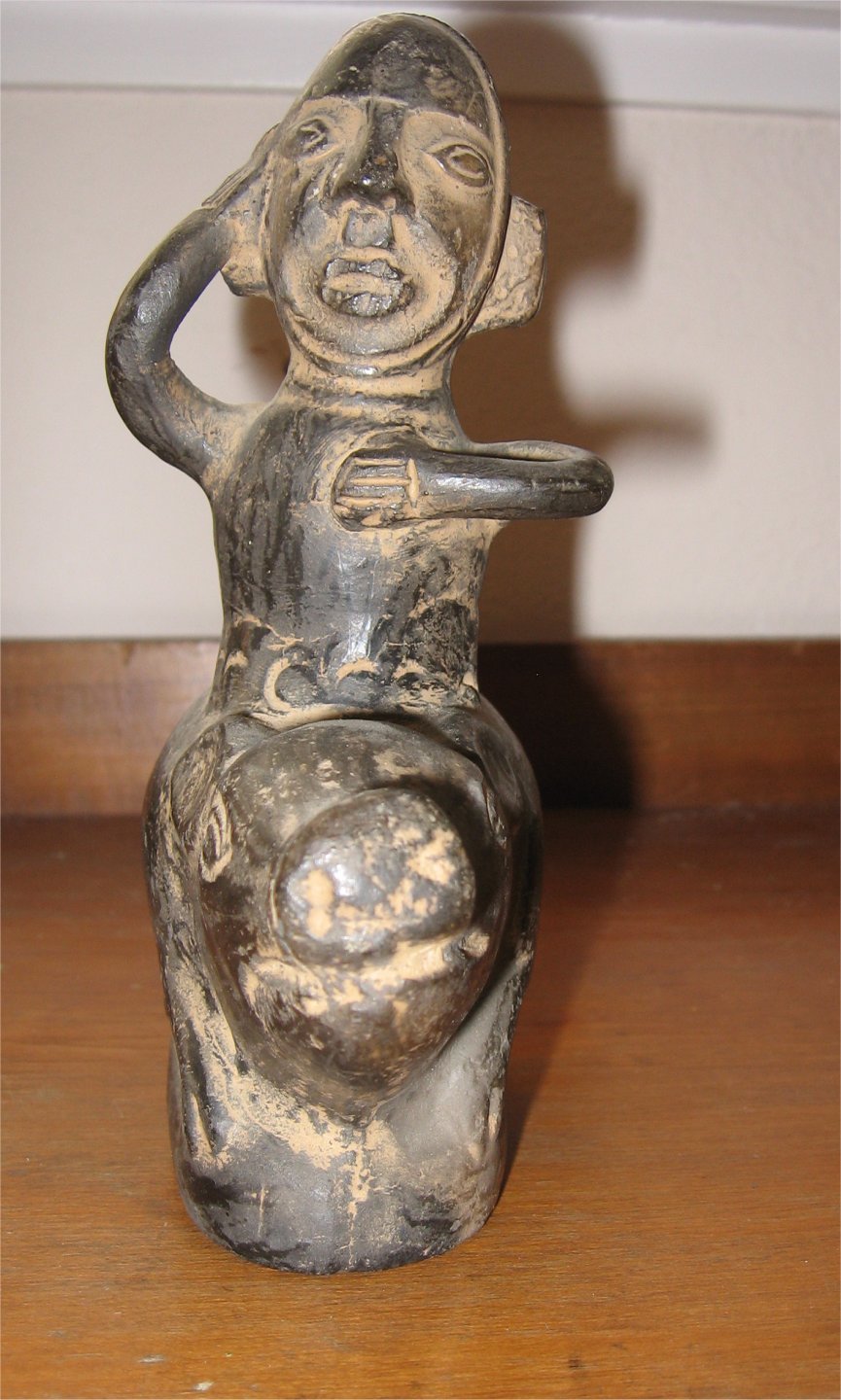 Pre-Columbian Peruvian Vessel