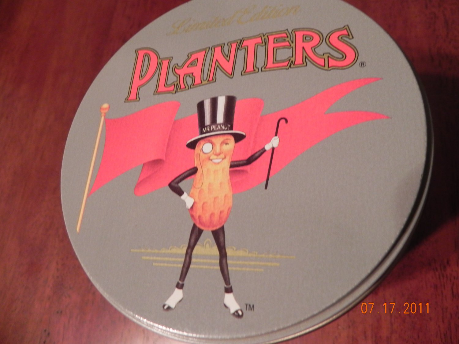 Planters Peanut Tin - Limited Edition