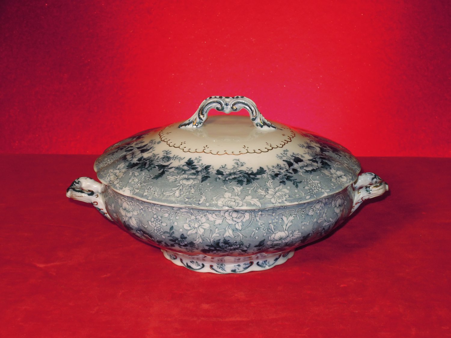 Royal Semi Porcelain Ridgway Tureen, Dundee Pattern