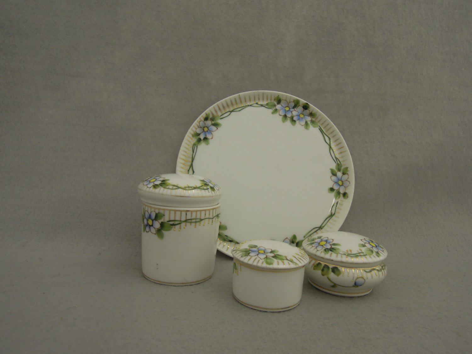 Nippon China Set Floral