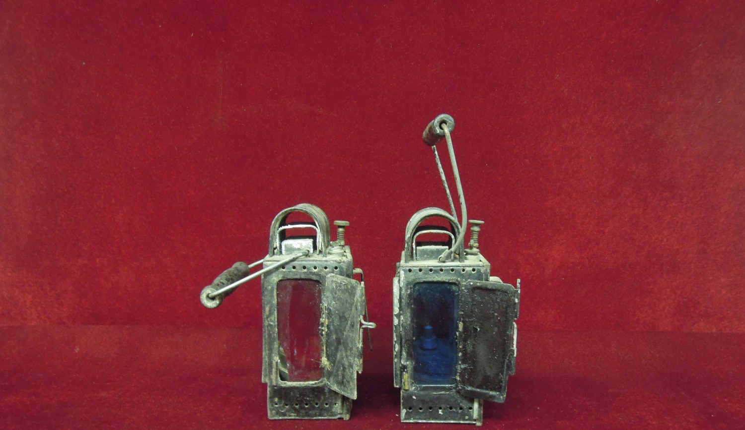 Pair German Railroad Signal Lanterns Hugo Zweigle Esslingen