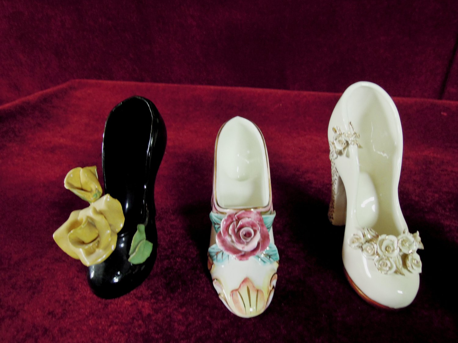 Porcelain Glass Shoe Collection Ten Pieces