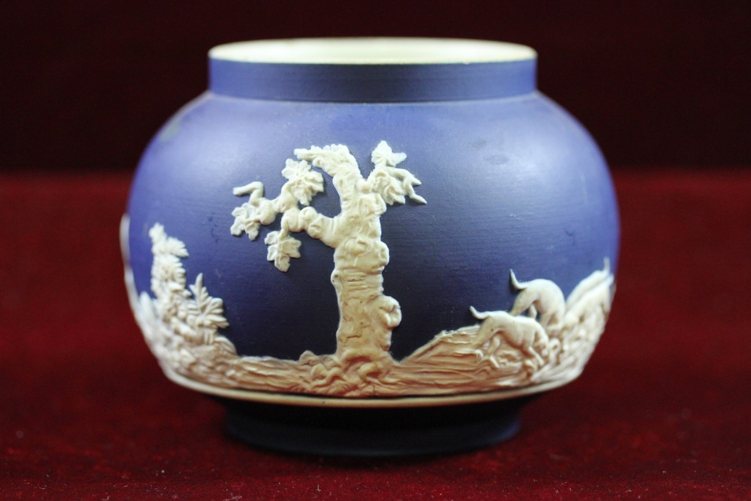 Adams Tunstall Jasperware Bowl Hunting Scene