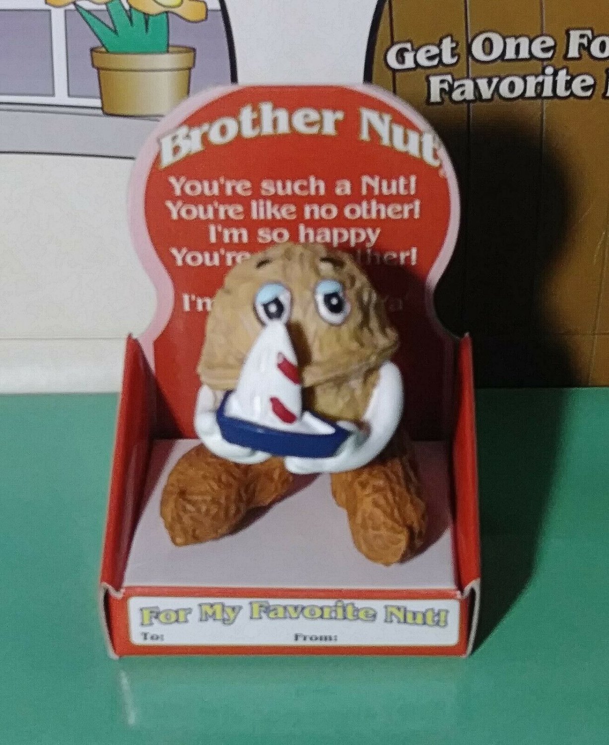Nutty Nuts Countertop Display figurines Grandpa Grandma Brother Sister ...