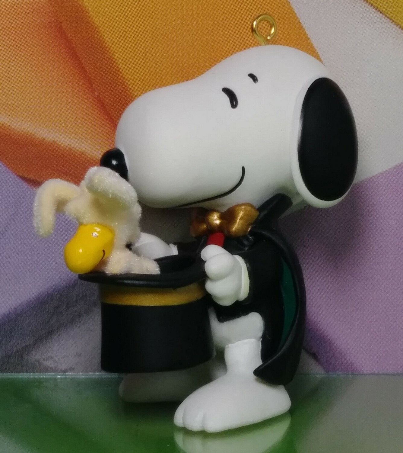 Spotlight on Snoopy The Magnificent Holiday Magician 2005 Peanuts #8 in ...