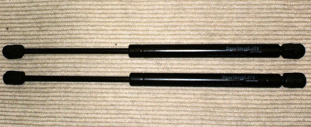 Springlift 15 7/8" Gas Springs #83581C 0267N 268/01 15SL33-60-1 Set Of 2