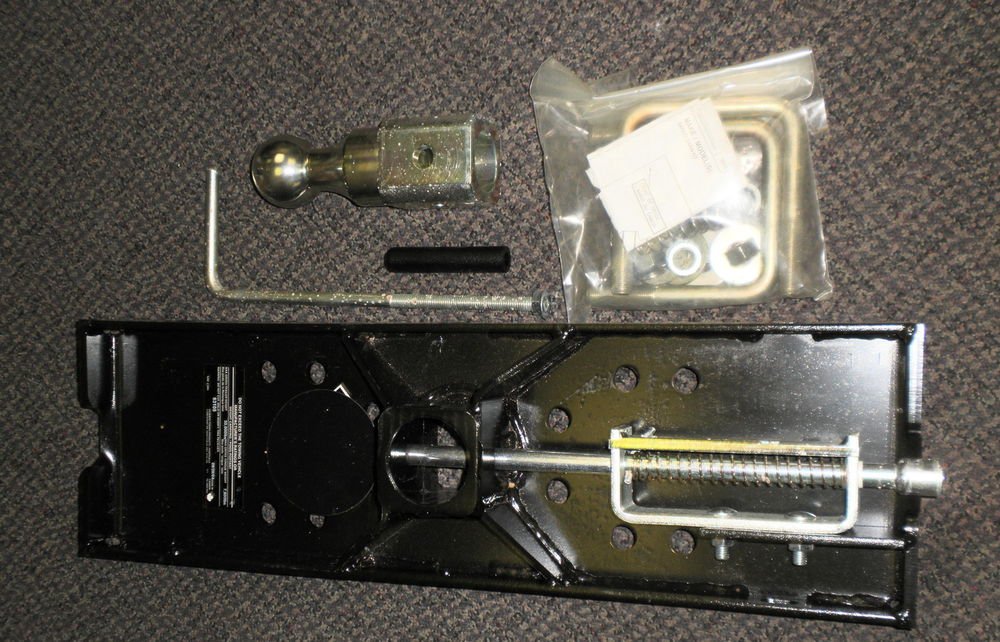 Cequent Towing / Reese 30,000 Lb. Gooseneck Hitch #63105-76