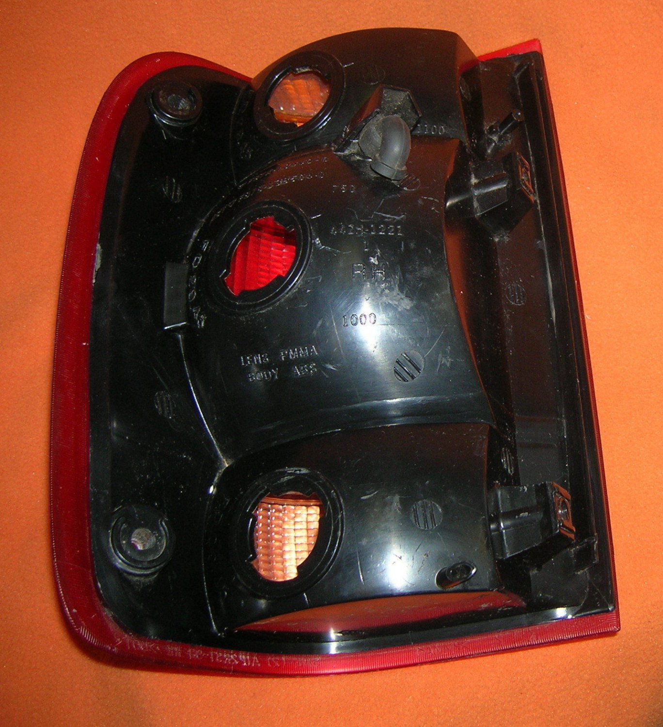 Ford Ranger Right Tri-Color Tail Light #DOT SAE(2)AIP2RST98 UPC ...