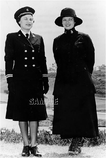 WWI WWII NAVY NURSES MEDICAL UNIFORM CANVAS ART PRINT