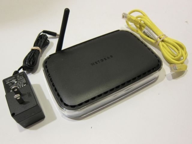 NetGear WNR1000 150 Mbps 4-Port 10/100 Wireless N Router internet ethernet