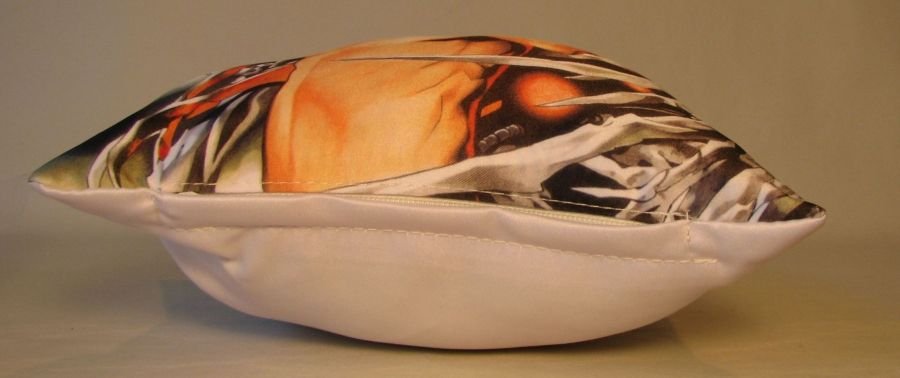 Death Note Pillow 8x8 Light Yagami holding apple