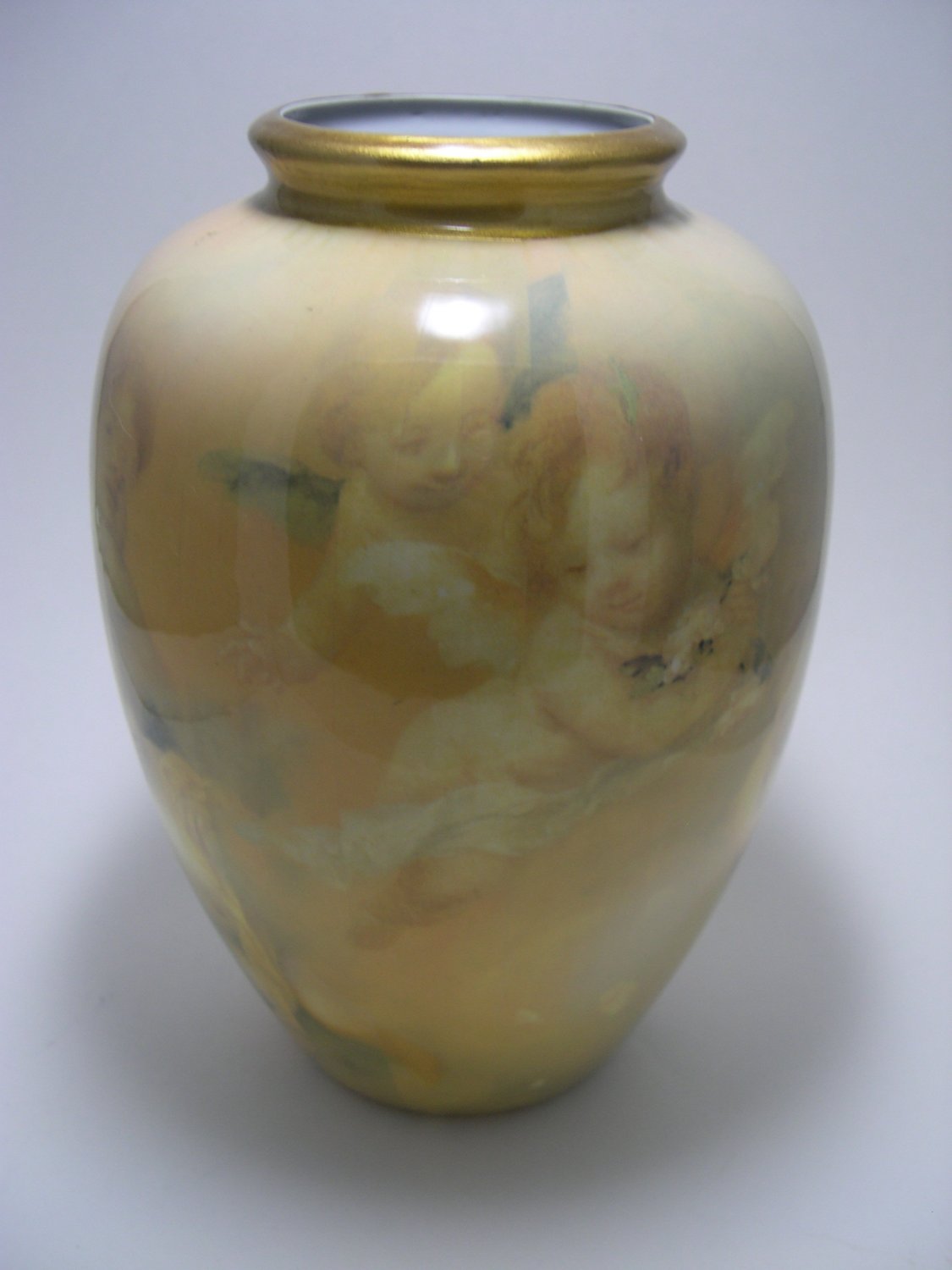 Cherub/angel Vase