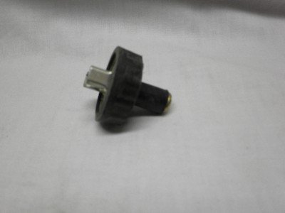 Universal 1/2" WING-NUT LOCKING DRAIN PLUG (Dorman/Help #65200)(NEW ITEM)