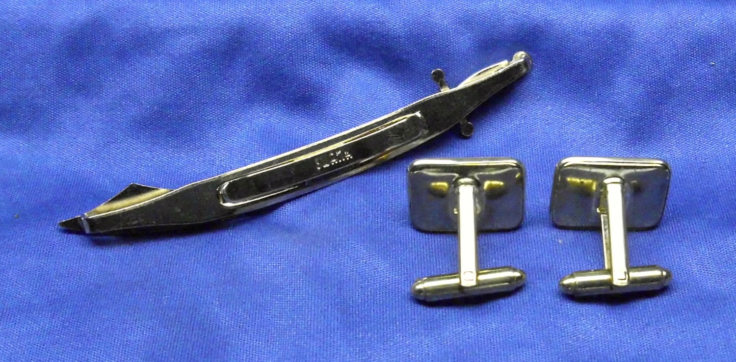 Vintage Swank, Cufflinks and Tie clip, goldtone, cloudy white stones ...