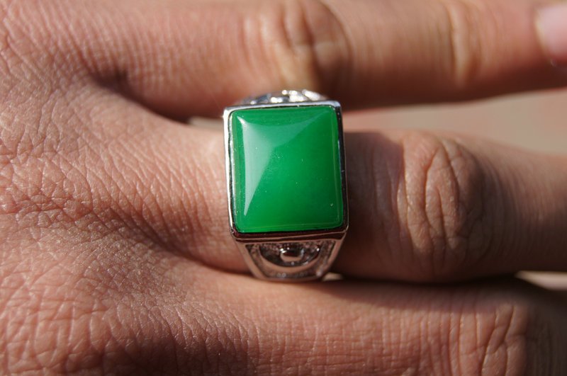 Jade square surface. Antique Tibetan silver inlay green jade ring ...