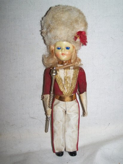 Vintage 1950s Hard Plastic QUEEN ROYAL GUARD SOLDIER 7" Doll