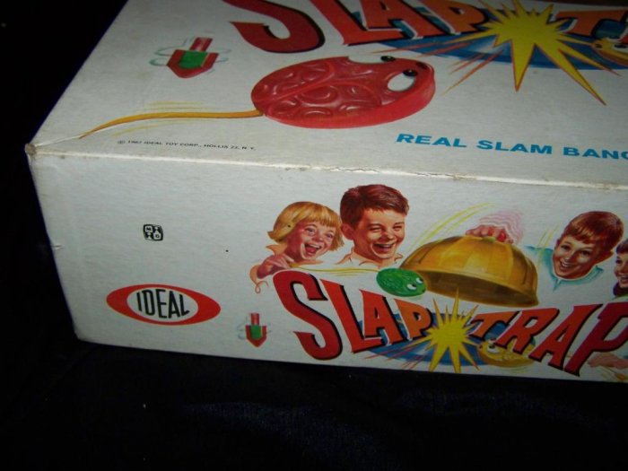 Vintage 1967 SLAP TRAP Pounce IDEAL Action Board Game