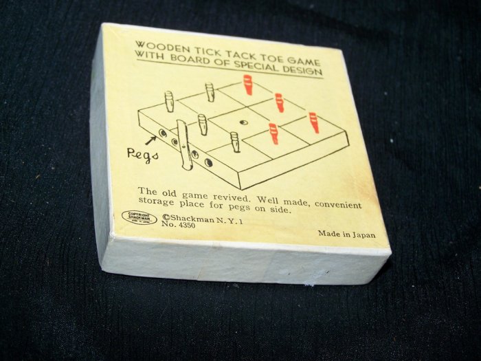 Vintage 1950s Wood TICK TACK TOE Board Game Shackman