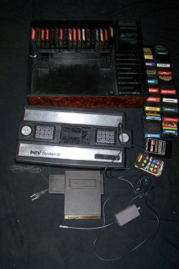 Vintage Intellivision III 3~Mattel Intellivoice Consule~Video Game Lot