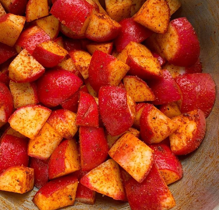 250 Heirloom Crimson Red Giant Radish Raphanus Seeds