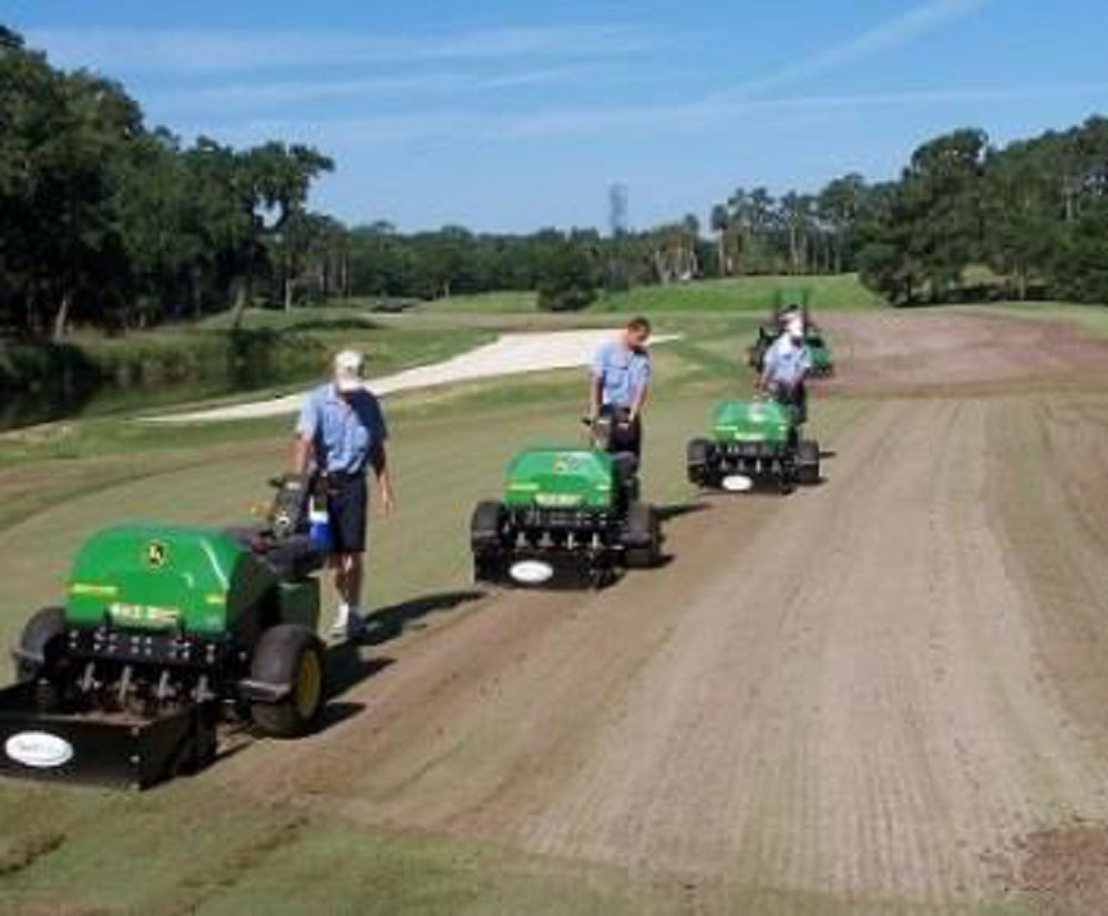 Golf Course Core Collector John Deere-800