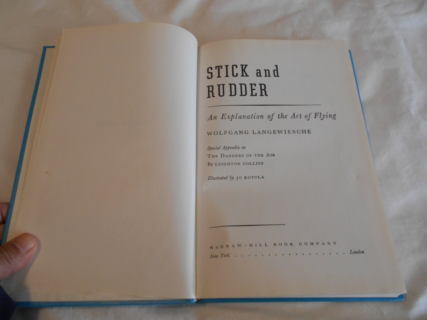 Stick and Rudder - an Explanation of the Art of Flying by Wolfgang ...