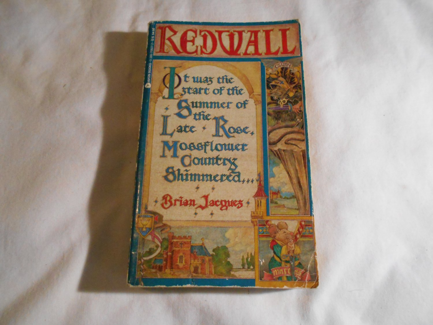 Redwall by Brian Jacques (1990) (R2) Redwall #1, Avon Books March 1990 PB