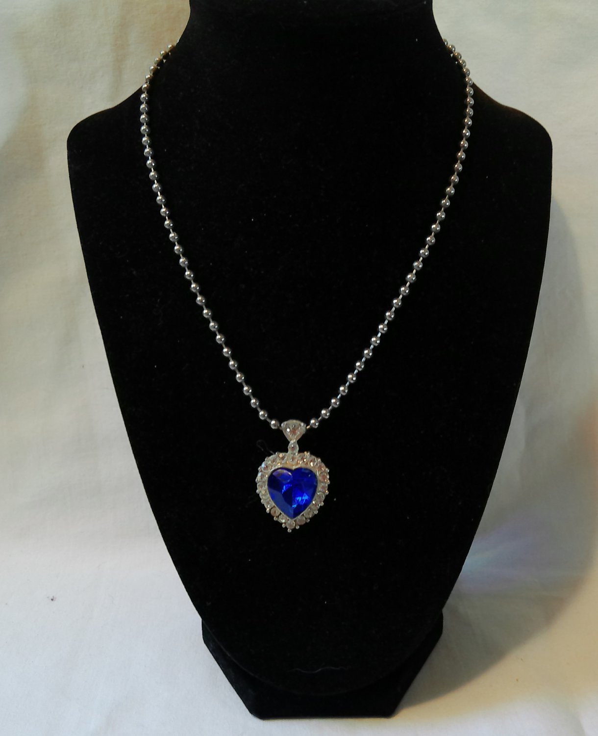 Heart of the Ocean Titanic inspired Blue Diamond Sapphire Heart ...
