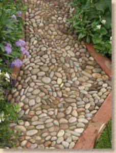 DIY How To Lay A Pebble Path