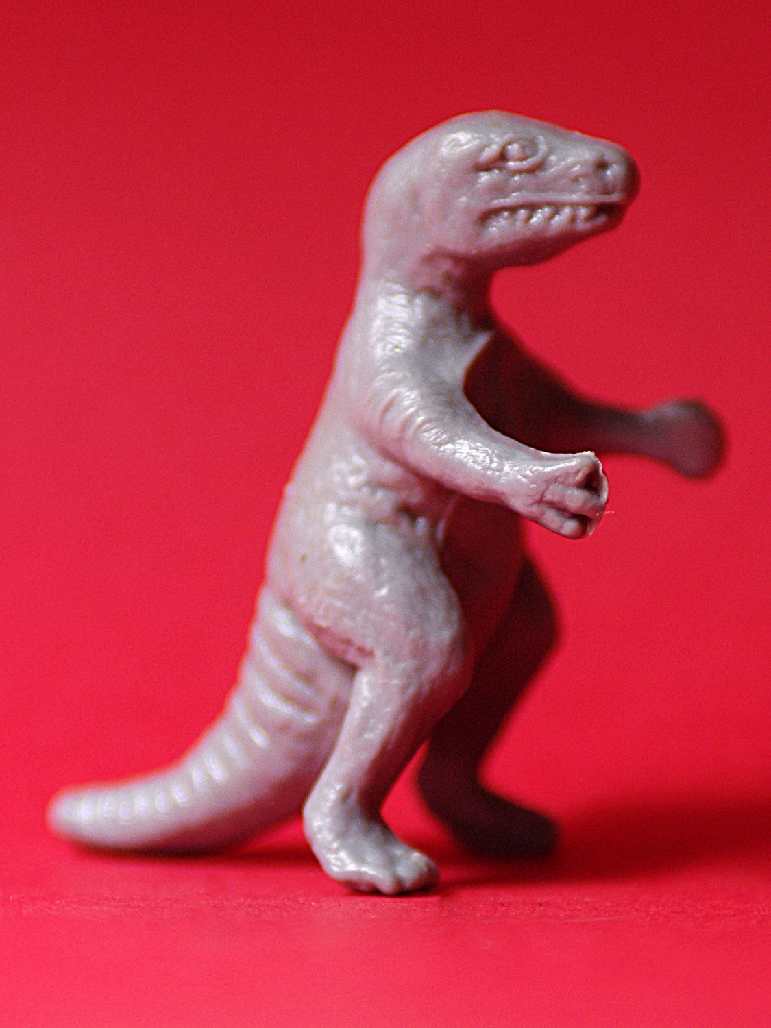 Kellogg's Tyrannosaurus rex cereal premium mini dinosaur figure vintage ...