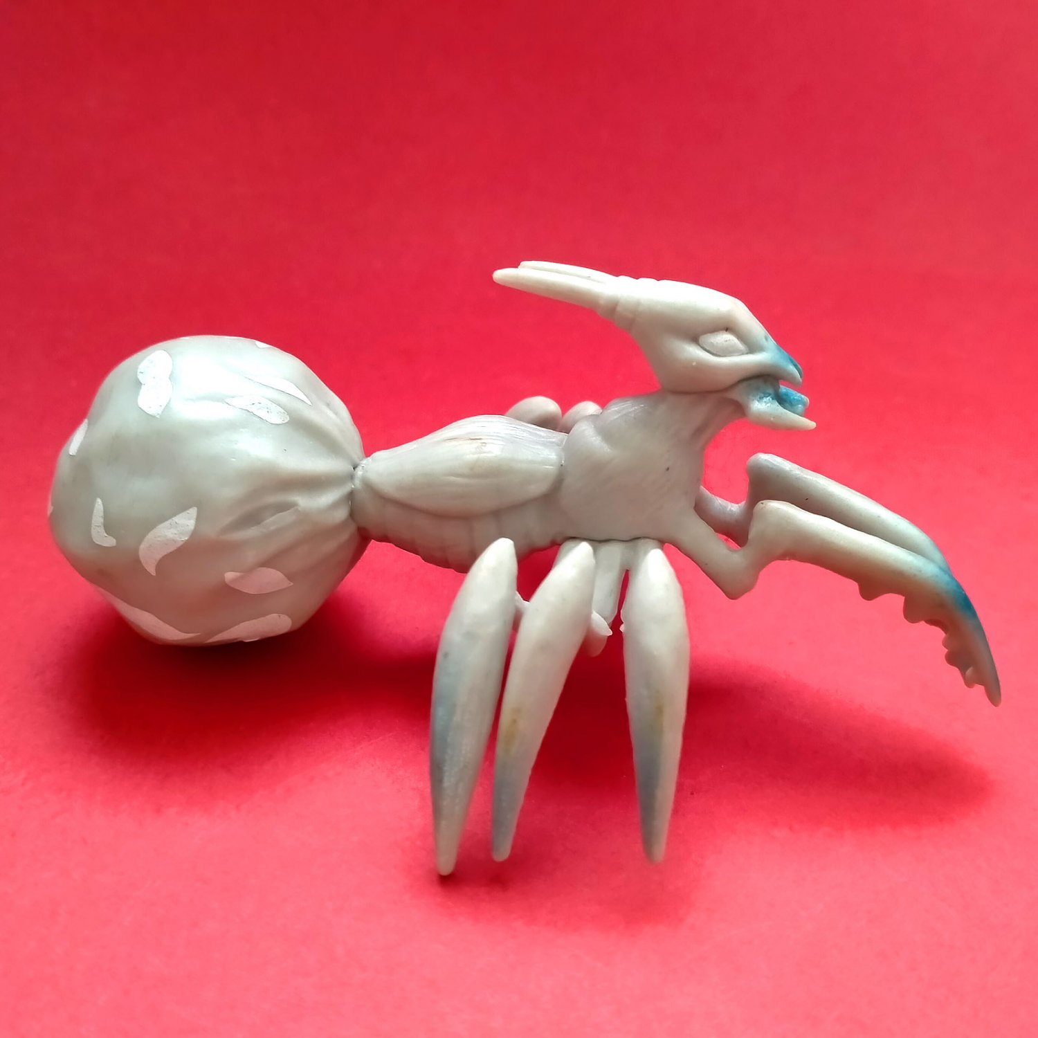 Ubisoft Mutant Insects Combat / Battle of Giants figure mantis a