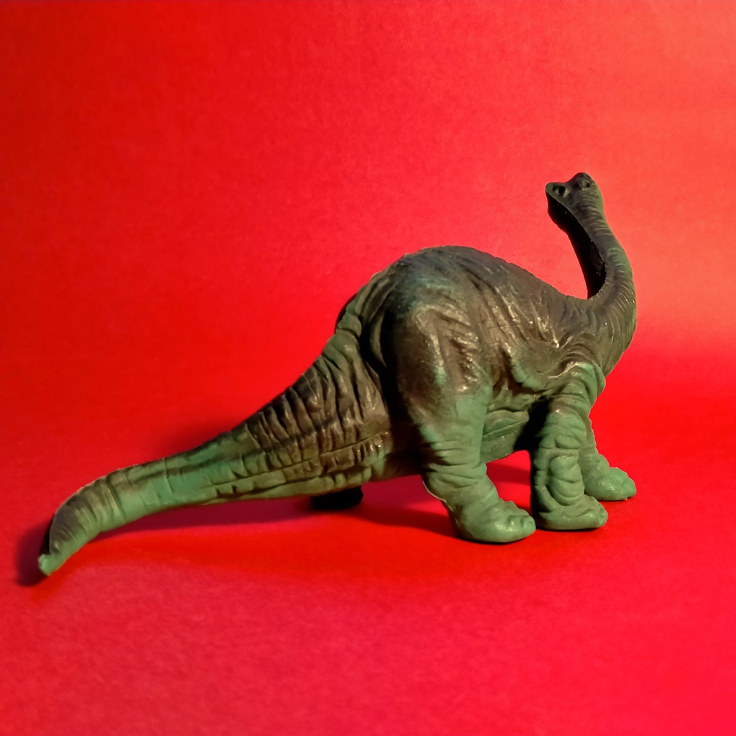 Brontosaurus by Yolanda vintage 1989 dinosaur prehistoric animals