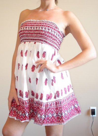 NWT FOREVER 21 white purple red strapless sun dress S, M, L NWT FOREVER 21 white purple red strapless sun dress S, M, L