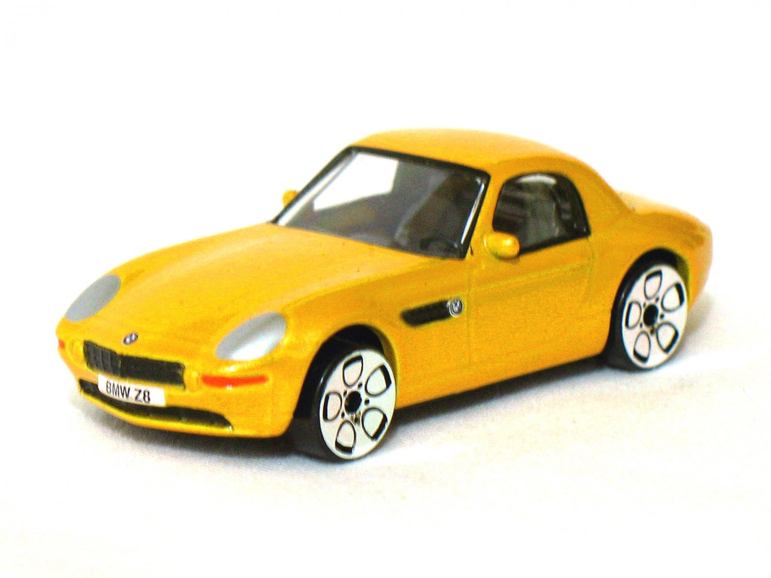 BMW Z8 Couple Yellow 1/58 Die Cast Model Car