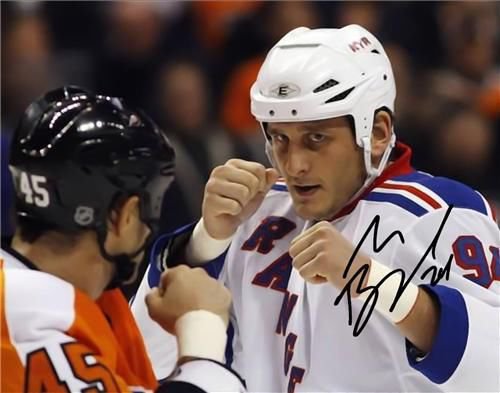 DEREK BOOGAARD SIGNED PHOTO 8X10 AUTO RP AUTO AUTOGRAPHED NEW YORK RANGERS