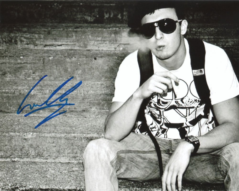 DJ CHRIS WEBBY SIGNED PHOTO 8X10 RP AUTOGRAPHED * HOMEGROWN
