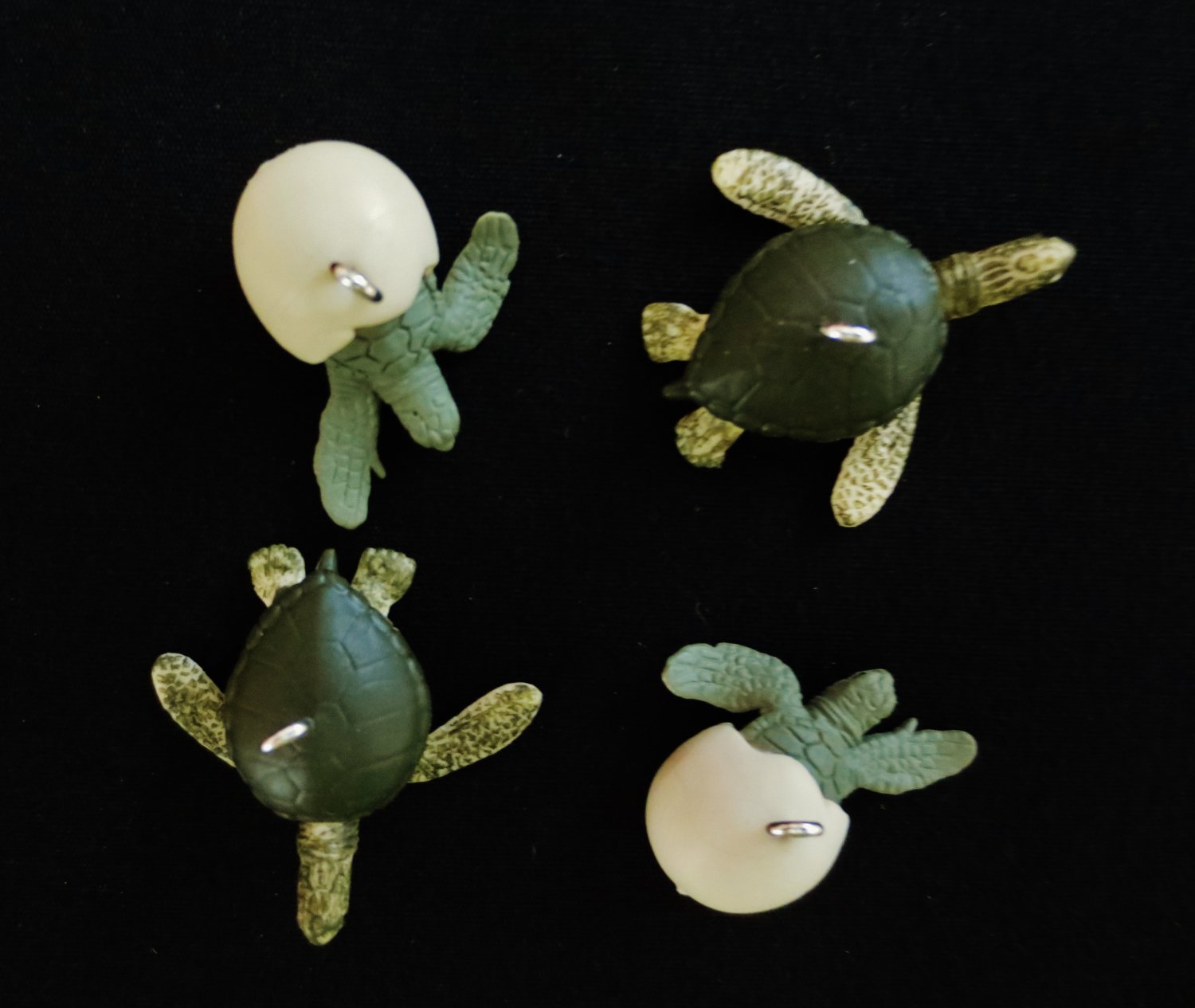 Custom Set of 4 Realistic Mini Sea Turtle Tree Ornaments