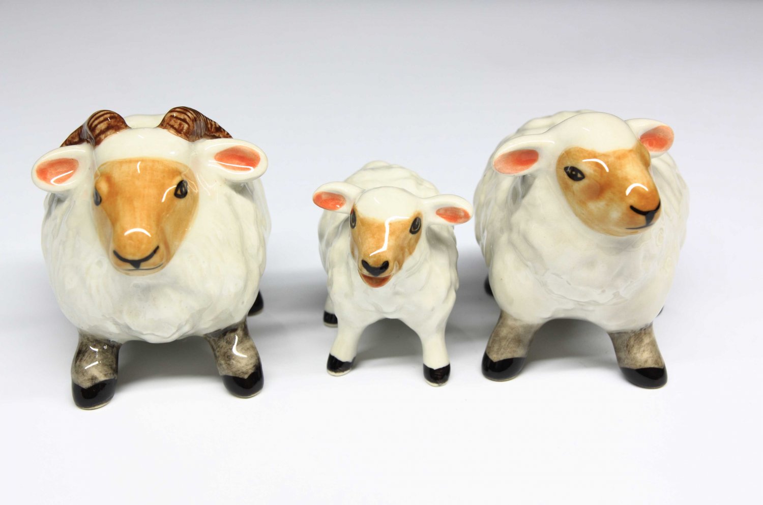 Animals Ceramic 3 pcs Big Sheep Family Ceramic Hand painted
