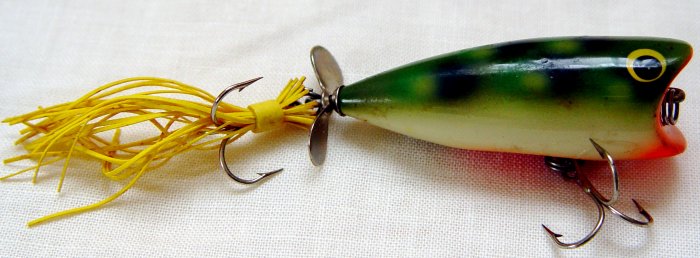 BAGLEY'S #B-2 POP'N SURFACE PLUGS (2 Lures)