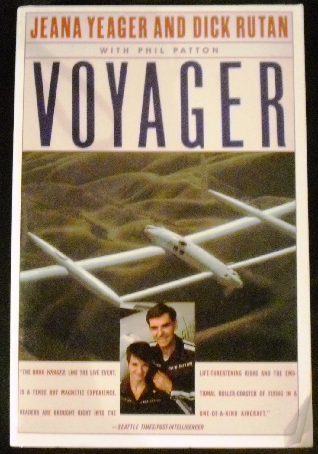 Voyager [Paperback] Jeana Yeager, Dick Rutan, Phil Patton