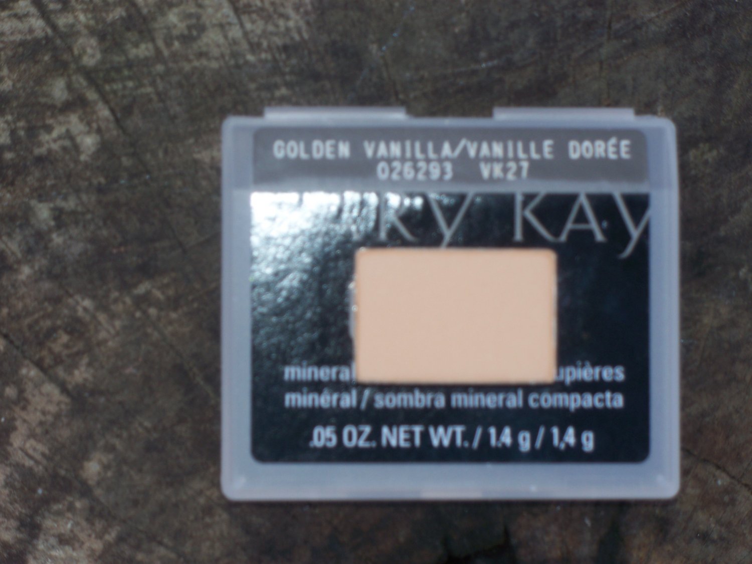Mary Kay Golden Vanilla Mineral Eye Color