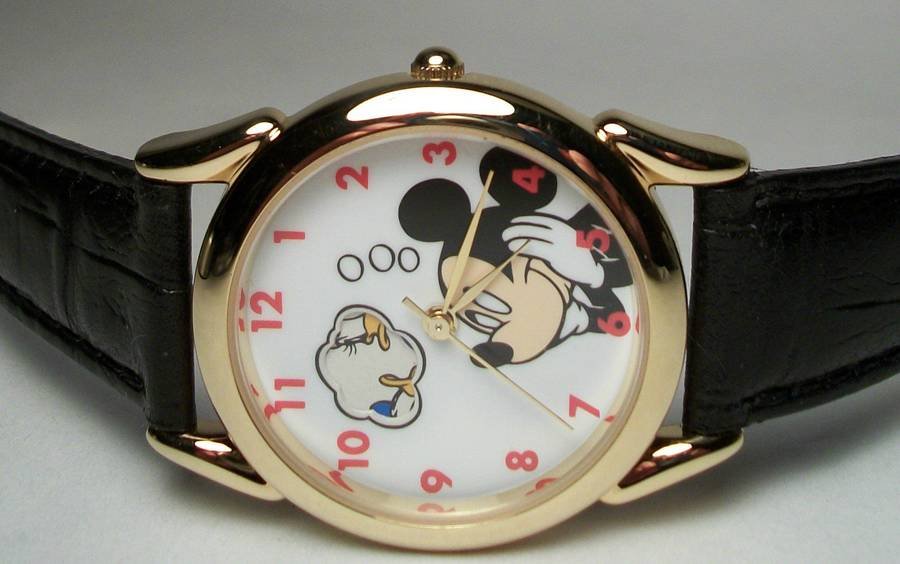 Brand-New Disney Character Animated Mickey Mouse Watch! Revolving Disk ...